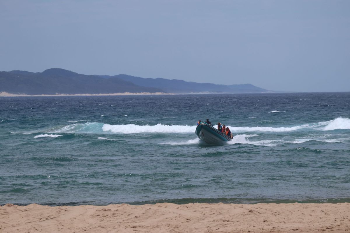 ROAD TRIP – Sodwana Bay (5) – Wet and Dusty Roads