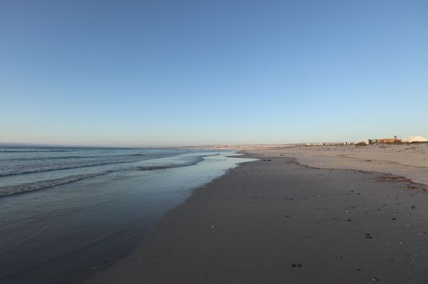 Elands Bay, West Coast – Camping (South Africa) – Wet and Dusty Roads