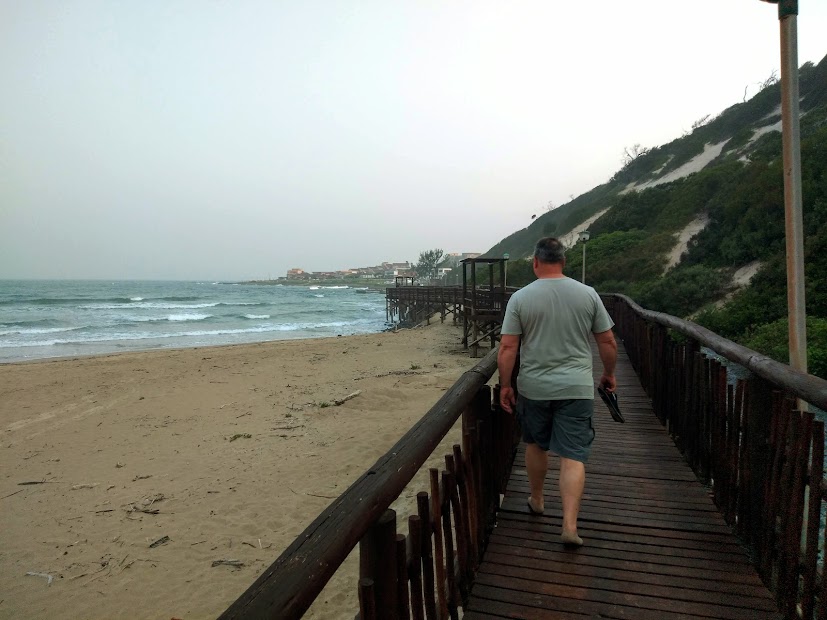 Gonubie beach walk, Gonubie (South Africa) – Wet and Dusty Roads