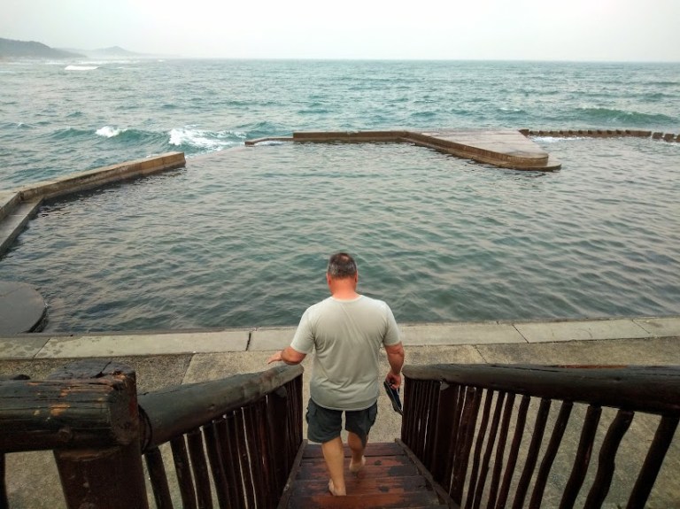 Gonubie beach walk, Gonubie (South Africa) – Wet and Dusty Roads