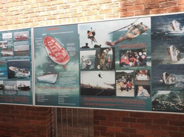 Museum, East London (South Africa) – Wet and Dusty Roads