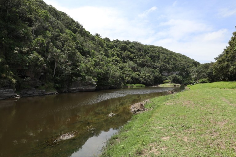 Four rivers of East London (South Africa) – Wet and Dusty Roads
