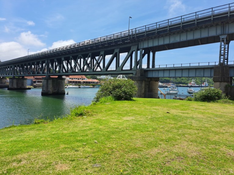 Four rivers of East London (South Africa) – Wet and Dusty Roads