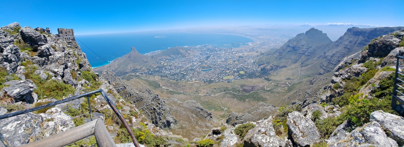 Table Mountain: Iconic & Majestic (South Africa) – Wet and Dusty Roads